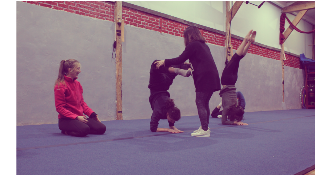 Contorsion - cours de souplesse adulte - faun arts - contorsion cours ...